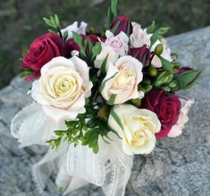 Heirloom Bouquets & Sculpted Floral Keepsakes {Bridal Accessories}