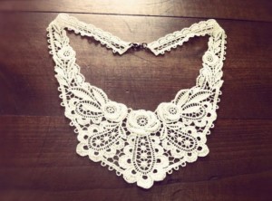 Trendy Tuesday: Breathtaking Bridal Bibs
