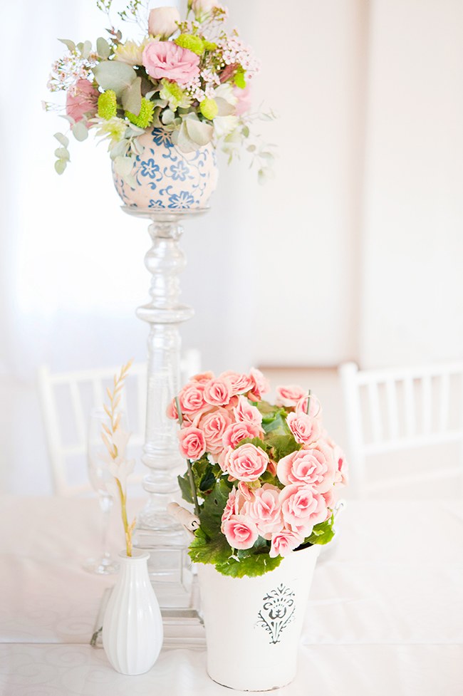 Pretty Pastel Floral Decor Ideas