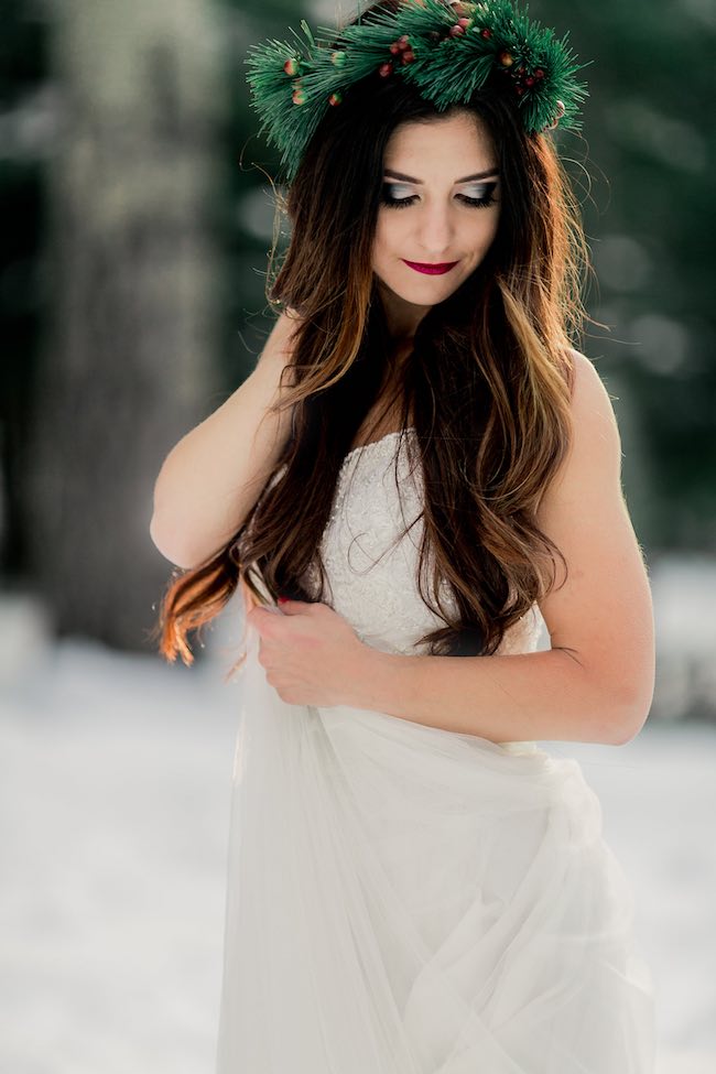 Breathtaking Winter Bride Ideas {Ashley Rae Photography}