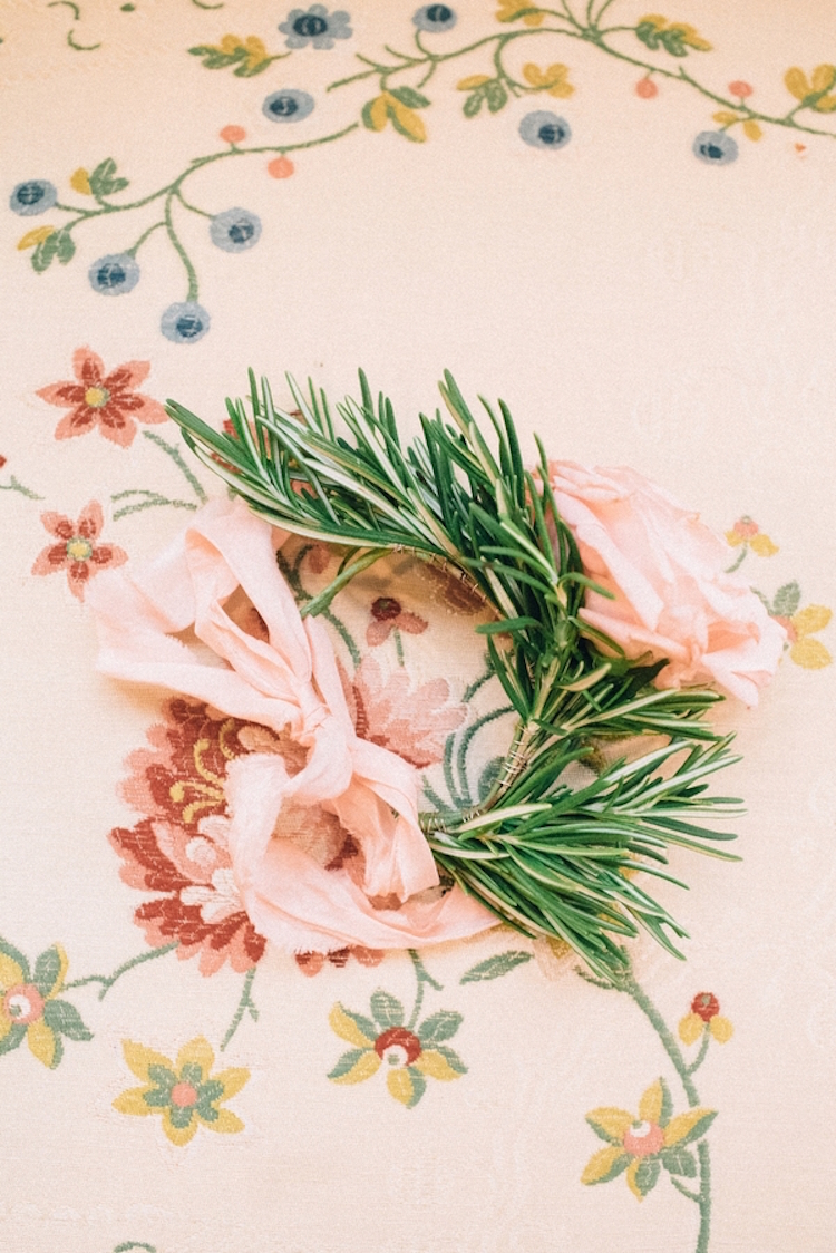Check out this elegant Blush Pink, Ivory + Champagne Wedding Palette!