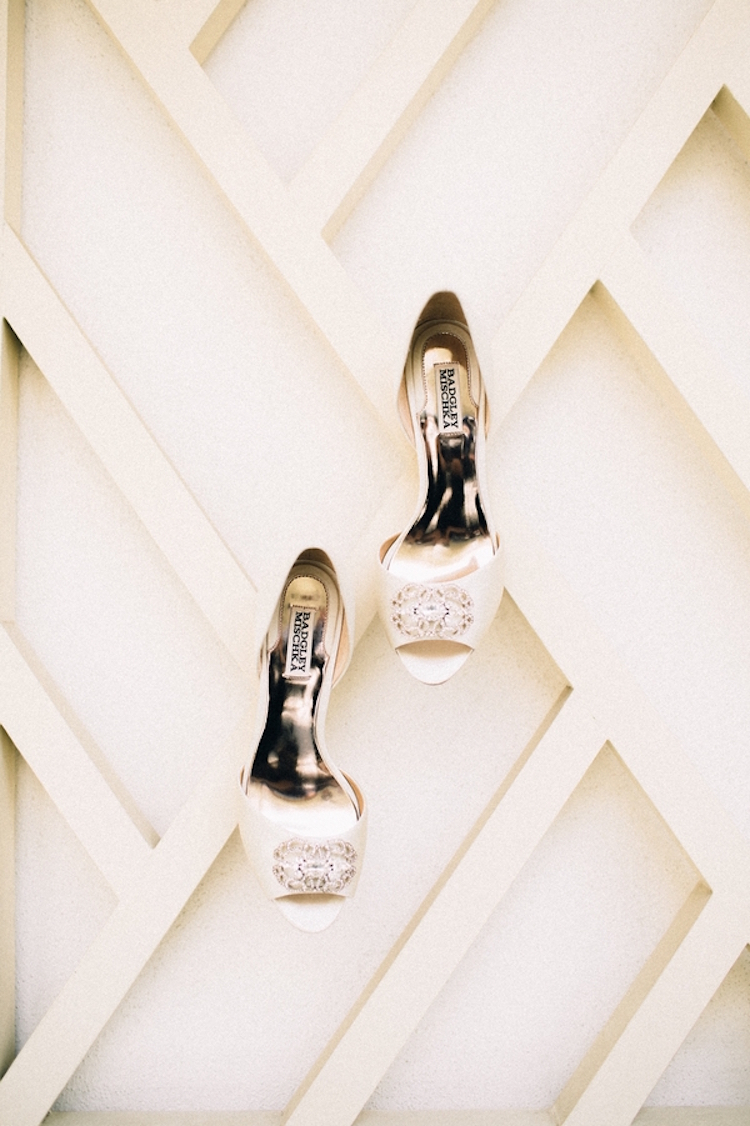 Check out this elegant Blush Pink, Ivory + Champagne Wedding Palette!