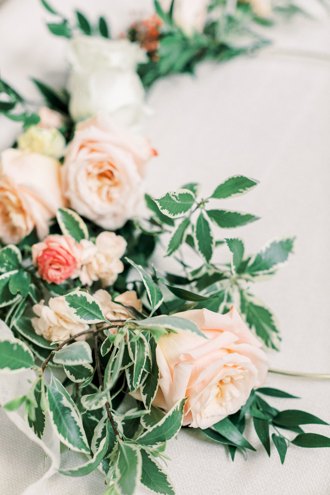 Romantic Coral, Blush and Gold Wedding Color Palette Ideas