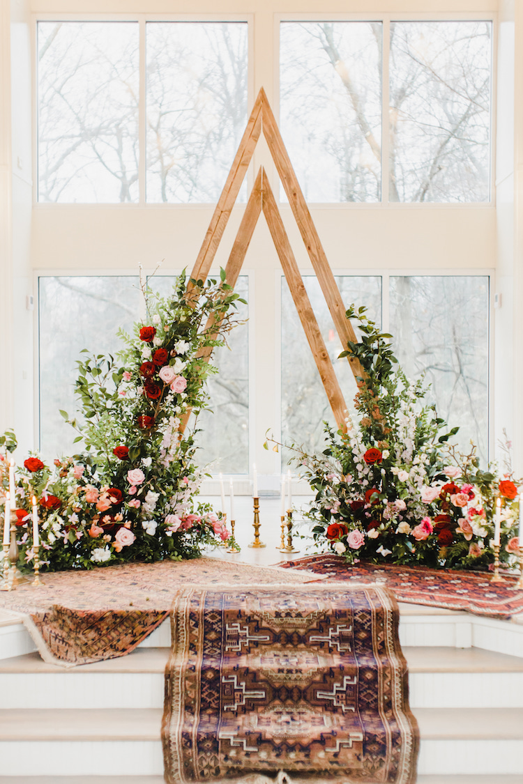 30+ Creative Wedding Arches You Must See Right Now!