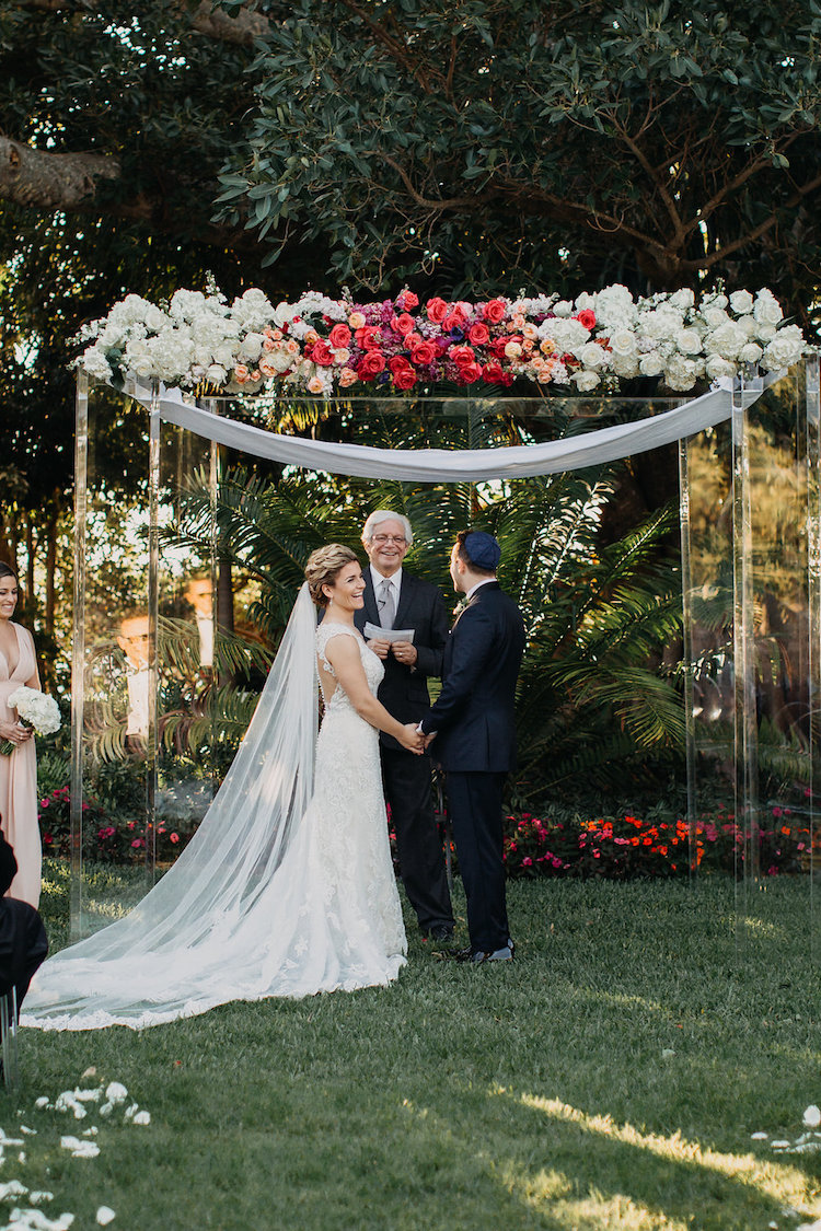 30+ Creative Wedding Arches You Must See Right Now!