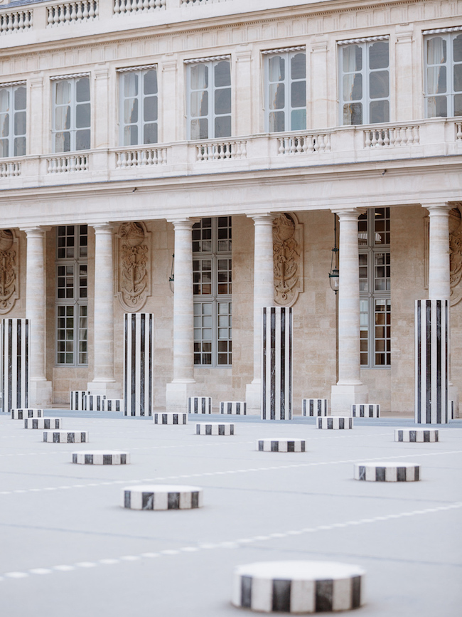 Iconic Paris Photoshoot with Tips for Photography in Paris