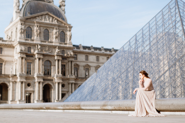 Iconic Paris Photoshoot with Tips for Photography in Paris